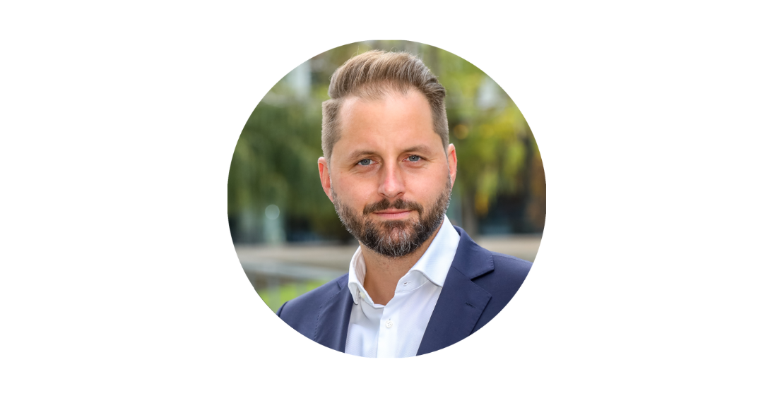 Stefan Fischer spricht für Wiener Wohnen »O.VATION